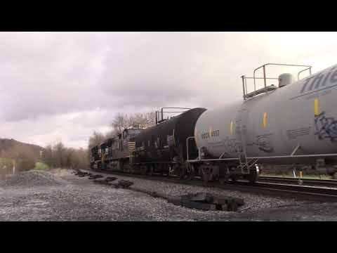 NS #1829 with conductor Ricketts leads NS 143 through McKinney, KY - YouTube