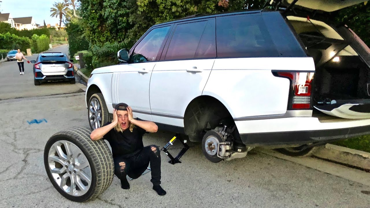 CRASHED A BRAND NEW RANGE ROVER!!!! - YouTube