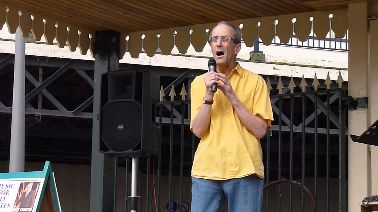 Doug singing "From here to eternitiy" Karaoke at S - YouTube