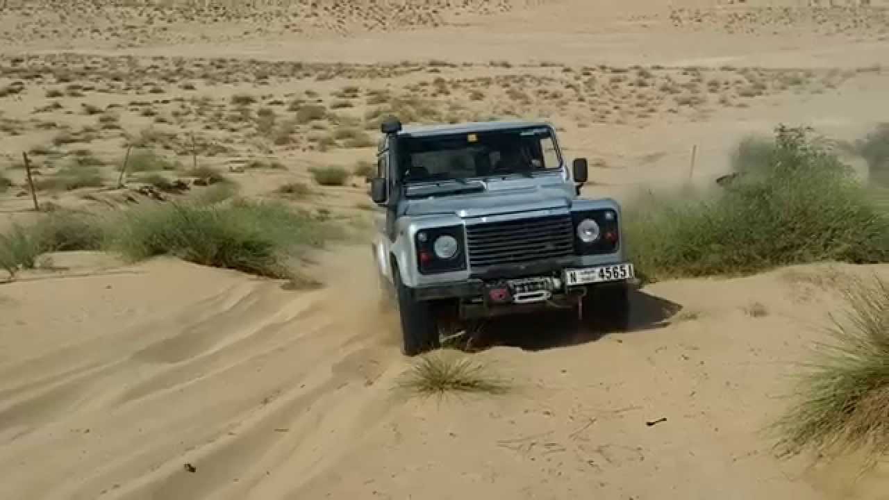Land Rover Owners UAE climbing sand dunes - YouTube