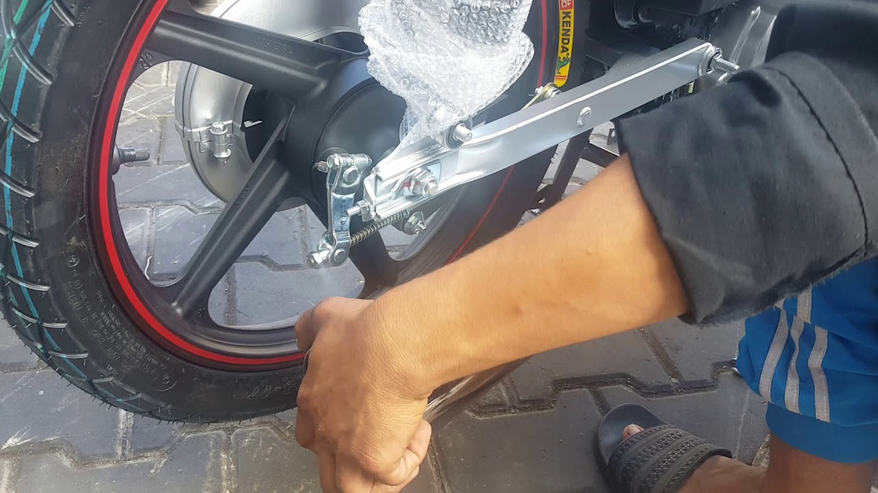 تركيب c50 DOCKER - YouTube