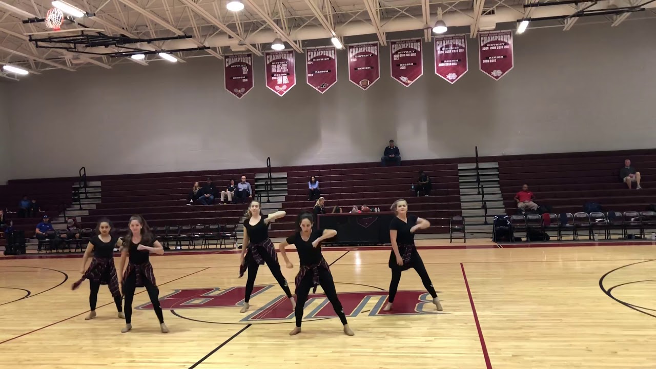 Wiregrass dance team, Luvables, performing at the basketball half time ...