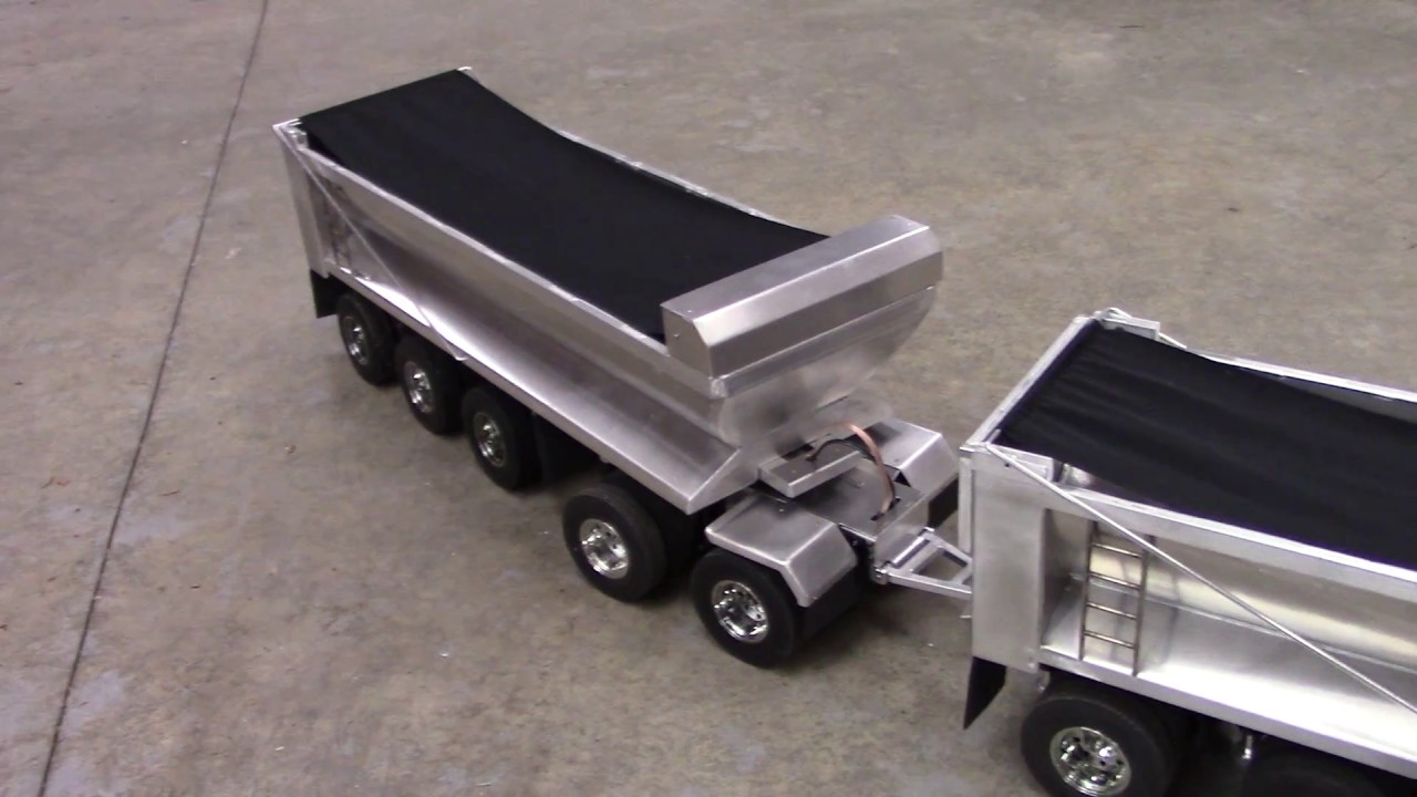 RC Michigan Gravel Train - YouTube