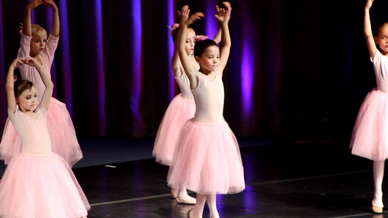 Childrens Dance 2 Recital Piece at Turning Pointe - YouTube