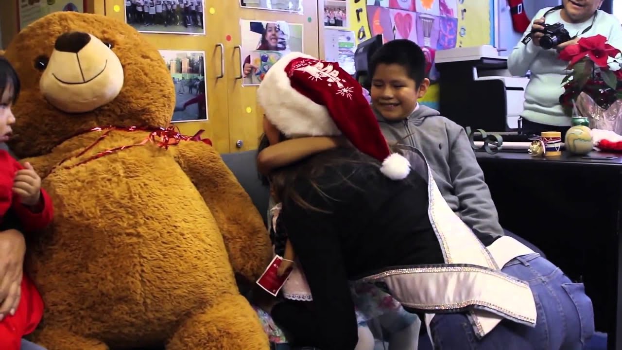 CHCF, INC and MISS UNIVERSE AT PS/MS 279: 2014 Adopt A Family - YouTube