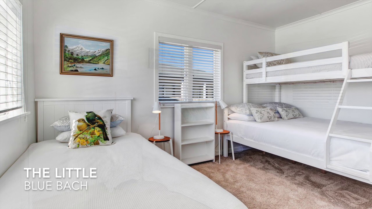 The Little Blue Bach - YouTube