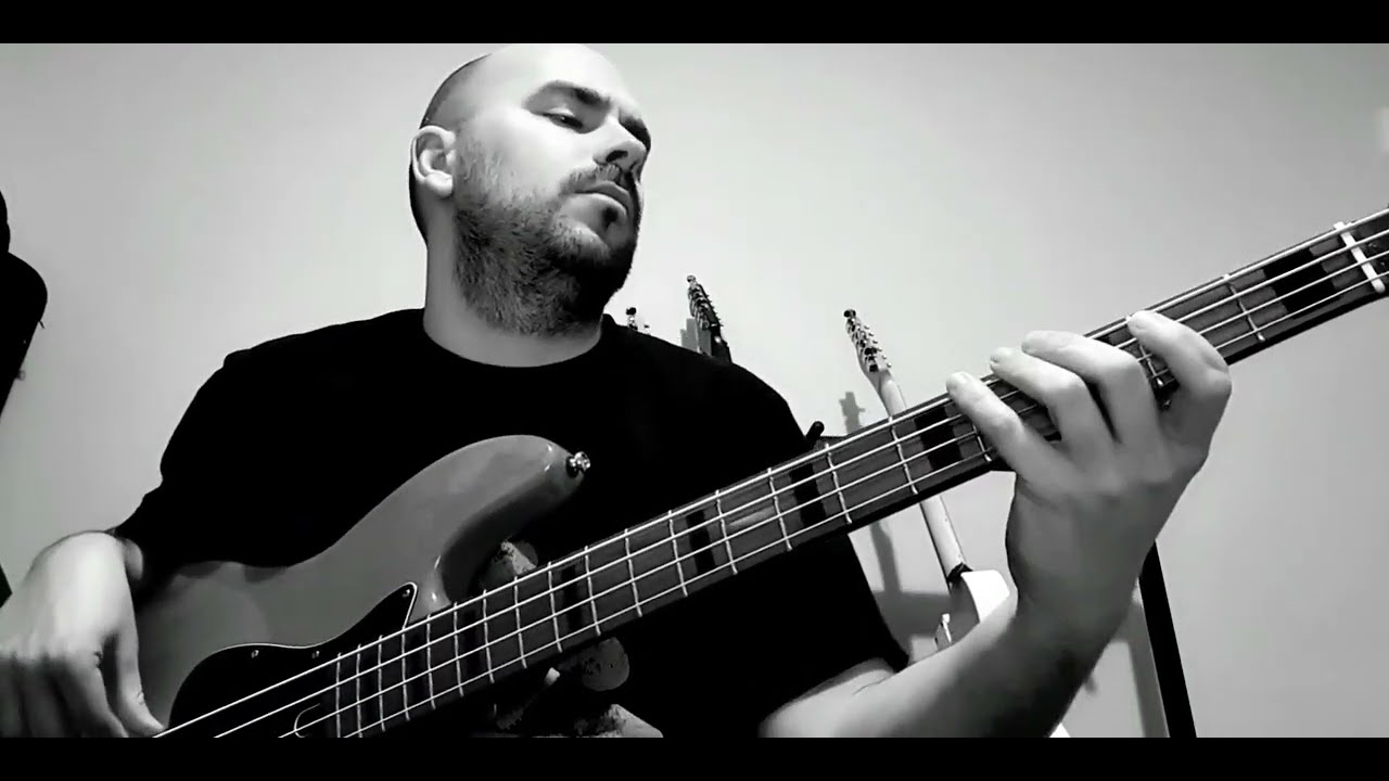 Bass cover 🎸 If Only for the Moment - Steve Perry. - YouTube