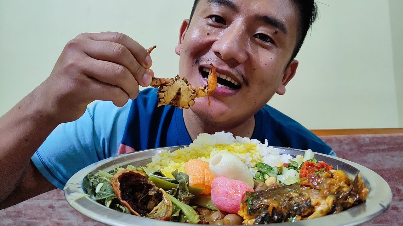 MUKBANG WITH CRAB 🦀🦀🦀 - YouTube