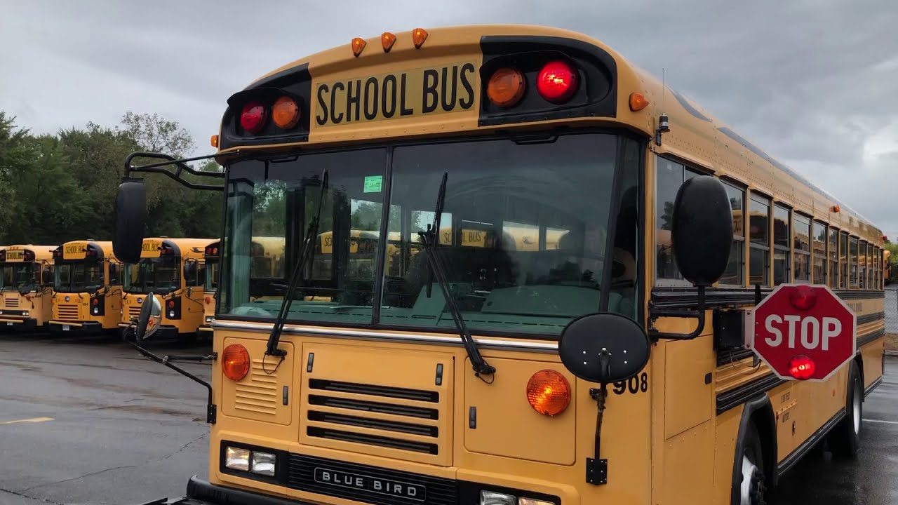 Special; 2009 Bluebird All American A3FE Walk Around - inside - Engine ...