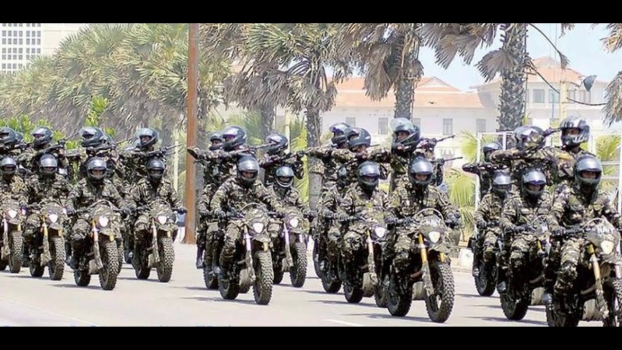 SL army - YouTube
