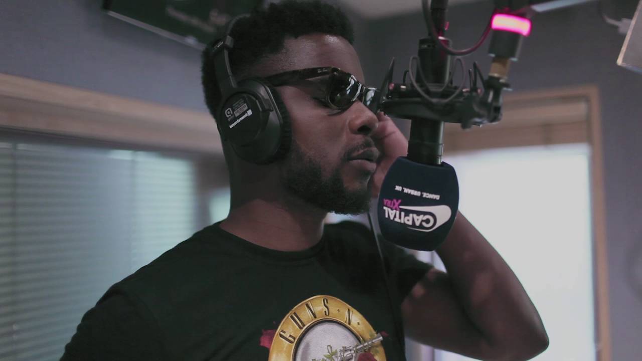 Watch Maleek Berry Perform 'Kontrol' live on Capital XTRA - YouTube