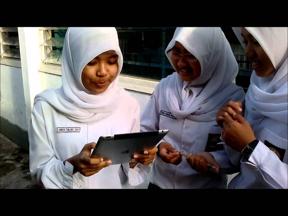 contoh sikap riya Smansa Mataram - YouTube