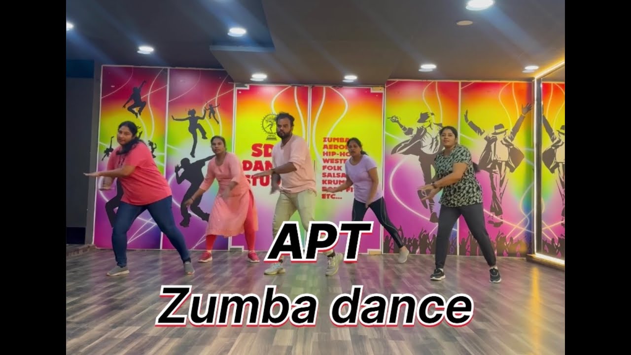 ROSE & bruno mars APT Zumba dance #zumbazumba #zumbadance #zumbafitness ...