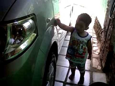 Dilarang memperkerjakan anak di bawah umur - YouTube