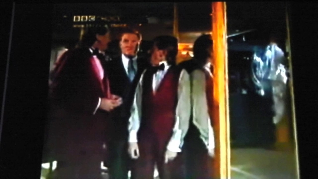 Chucklevision - No Slacking - YouTube