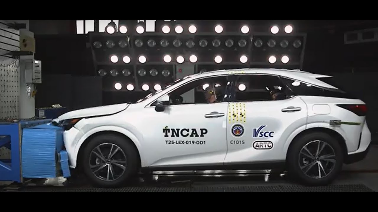 TNCAP Crash & Safety Tests of LEXUS RX 2025 - YouTube