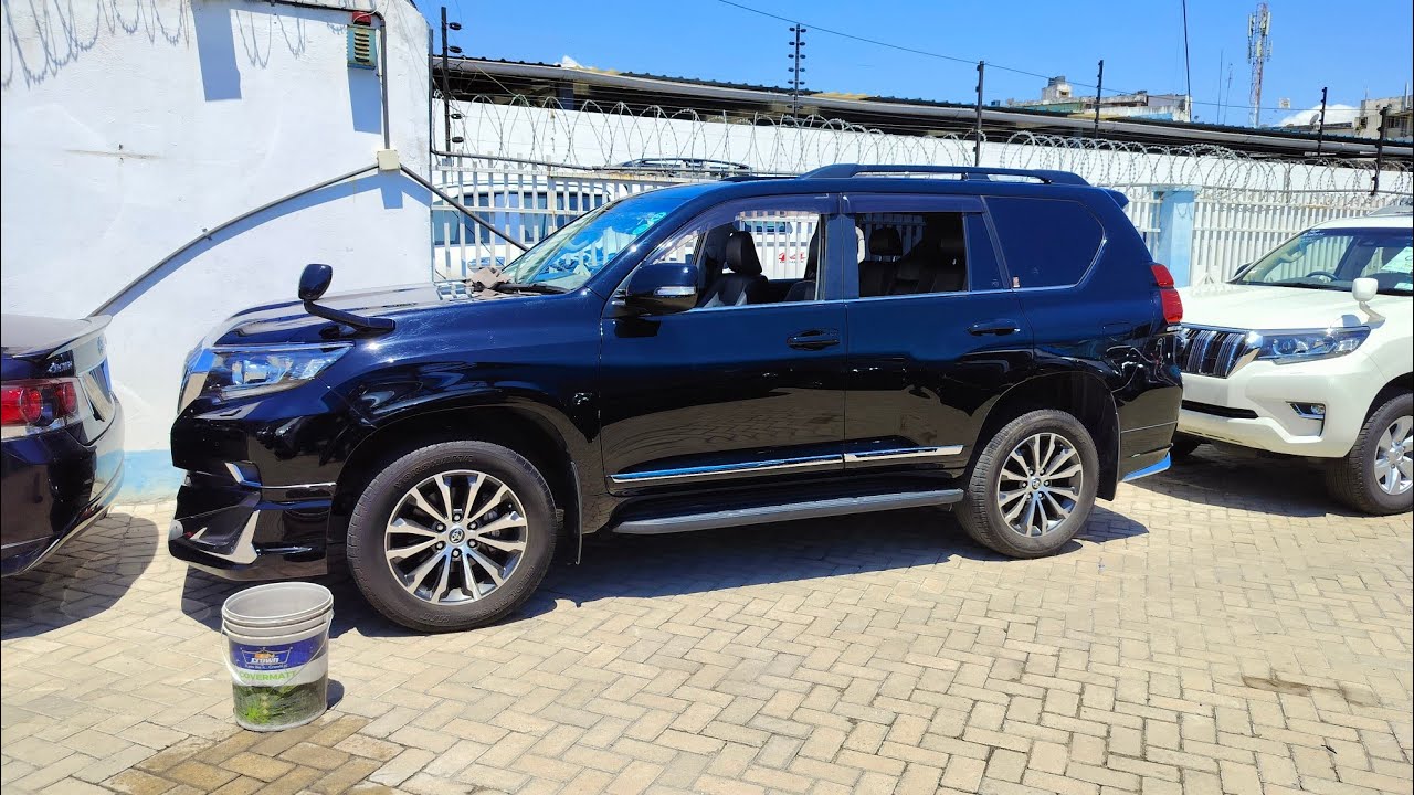 PRADO LOVERS HERE WE GO, 2019 PRADO TXL VS 2017 PRADO TX, GOOD PRICES ...