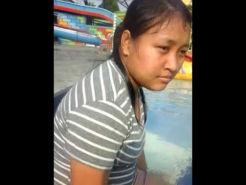 Akhmal RD Vs Mom berenang