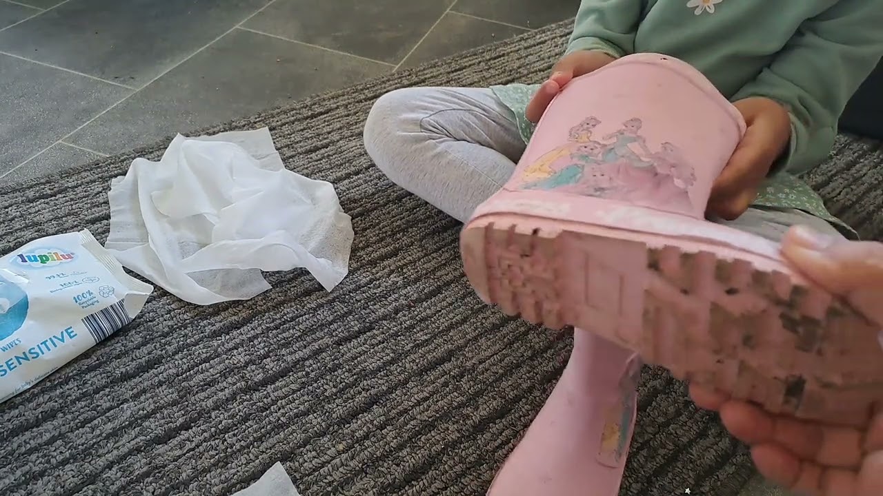 cleaning shoes (train your kids to do their small chores) - YouTube