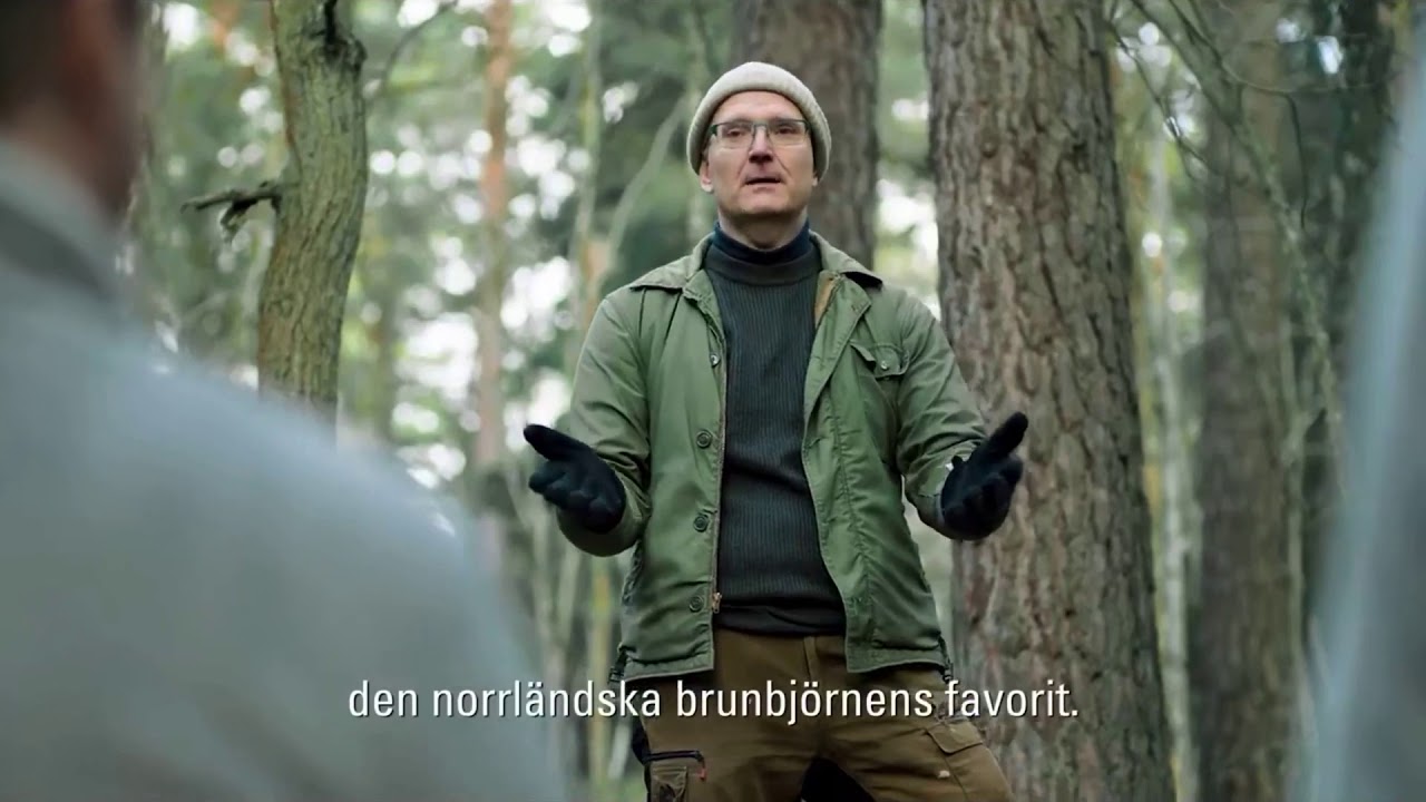 Rolig reklam ”Naken och jagad” - YouTube