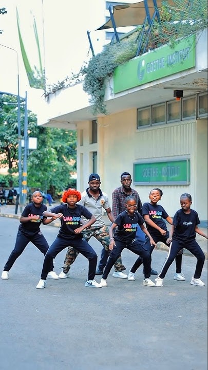 Zyno Bwoy IQ - FAR AWAY(TikTok Dance Challenge) #trending #dance #shorts - YouTube