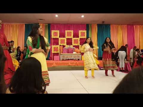 D Se Dance, Chammak Challo, Ole Ole Dance (Gaye Holud/Mehndi/Sangeet Performance) #saifhani 2016