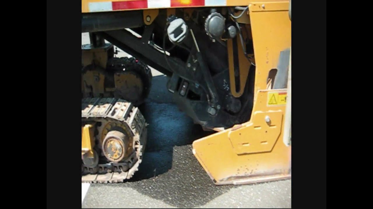 Caterpillar PM-200 - YouTube