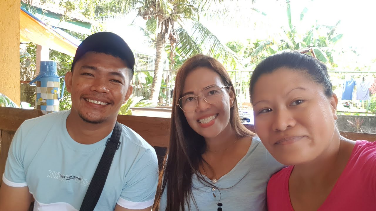 LIVE UPDATE WITH KALINGAP ALVIN @PILAR Landing pad - YouTube