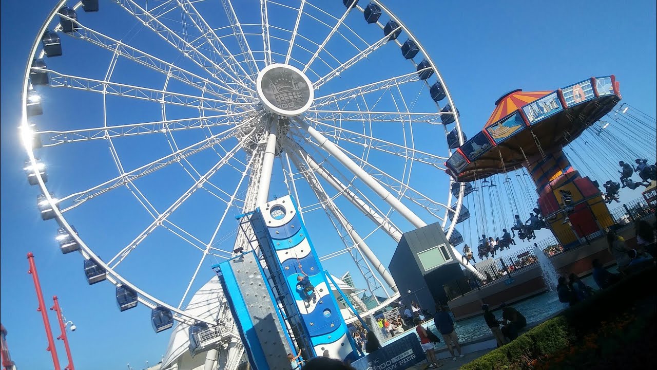 Girlfriend Travel Vlog - Chicago Shoreline Sightseeing Architectural ...