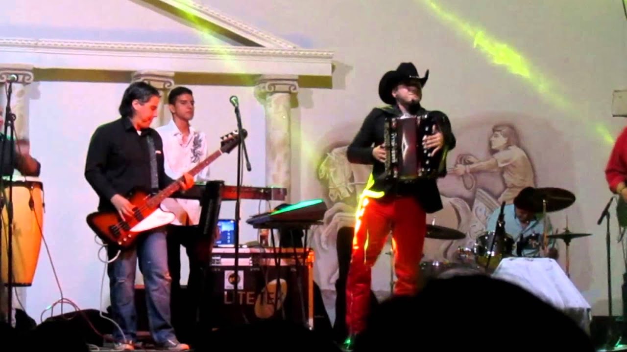 Ivan Tavares En Vivo Amigo Mio - YouTube