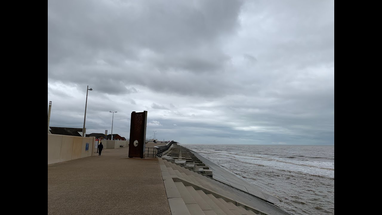 Walk Along Cleveleys Prom - 23.6.20 - YouTube