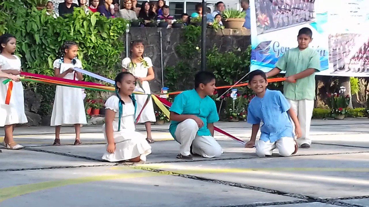 La danza de los listones . - YouTube