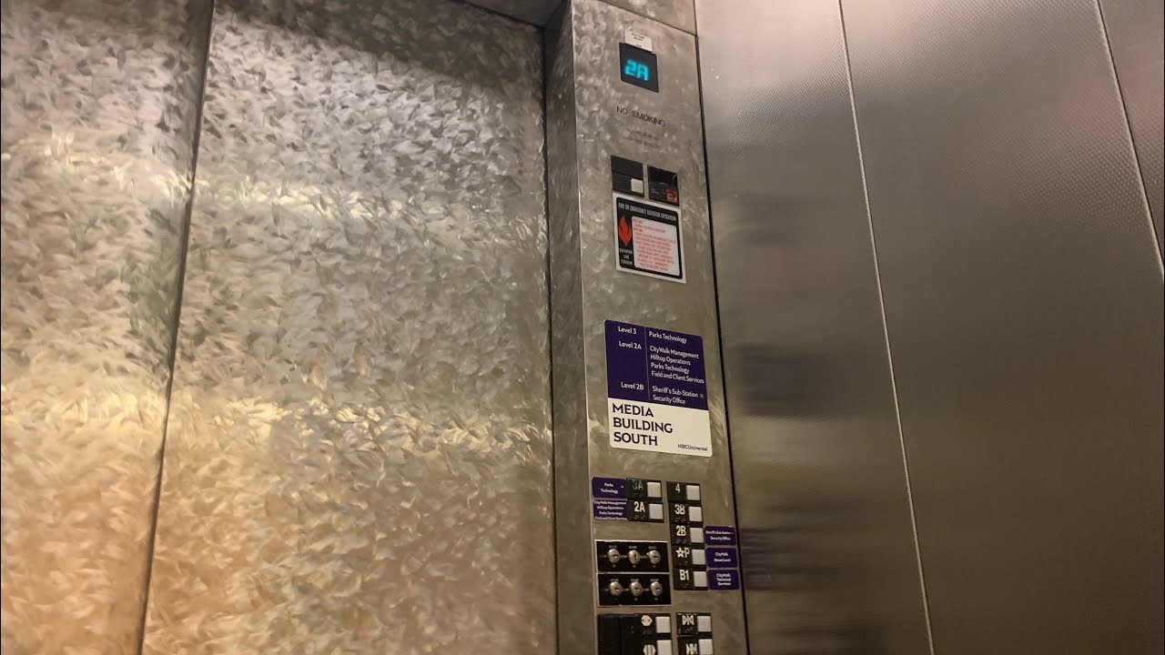 Unique OTIS Hydraulic Elevators @ Universal CityWalk Media Building ...