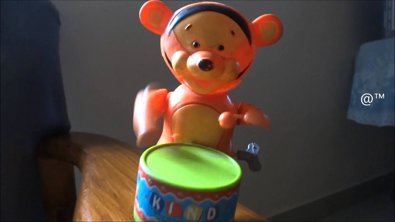 Cute tigger with drums - YouTube