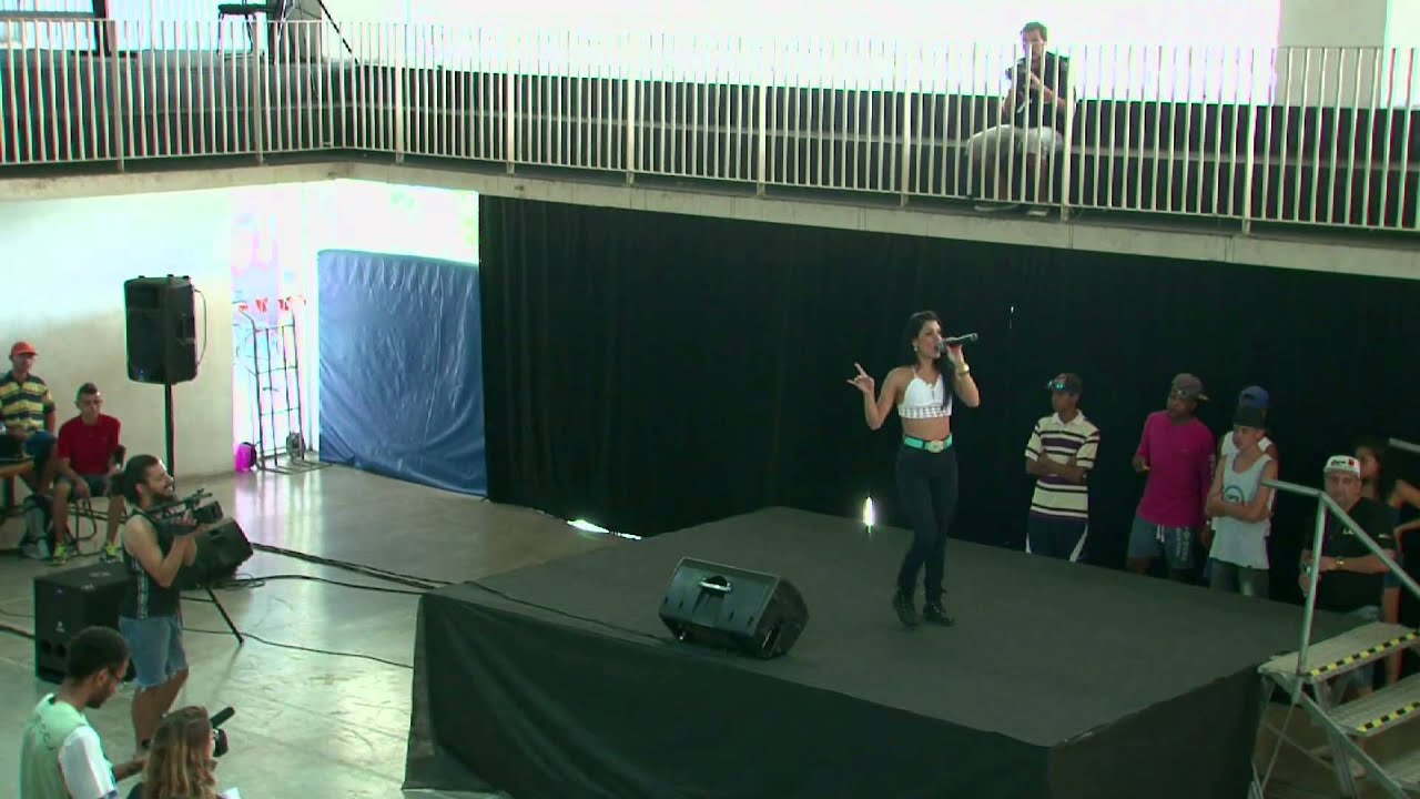 Rolezinho no CCJ - Mc Laís - YouTube