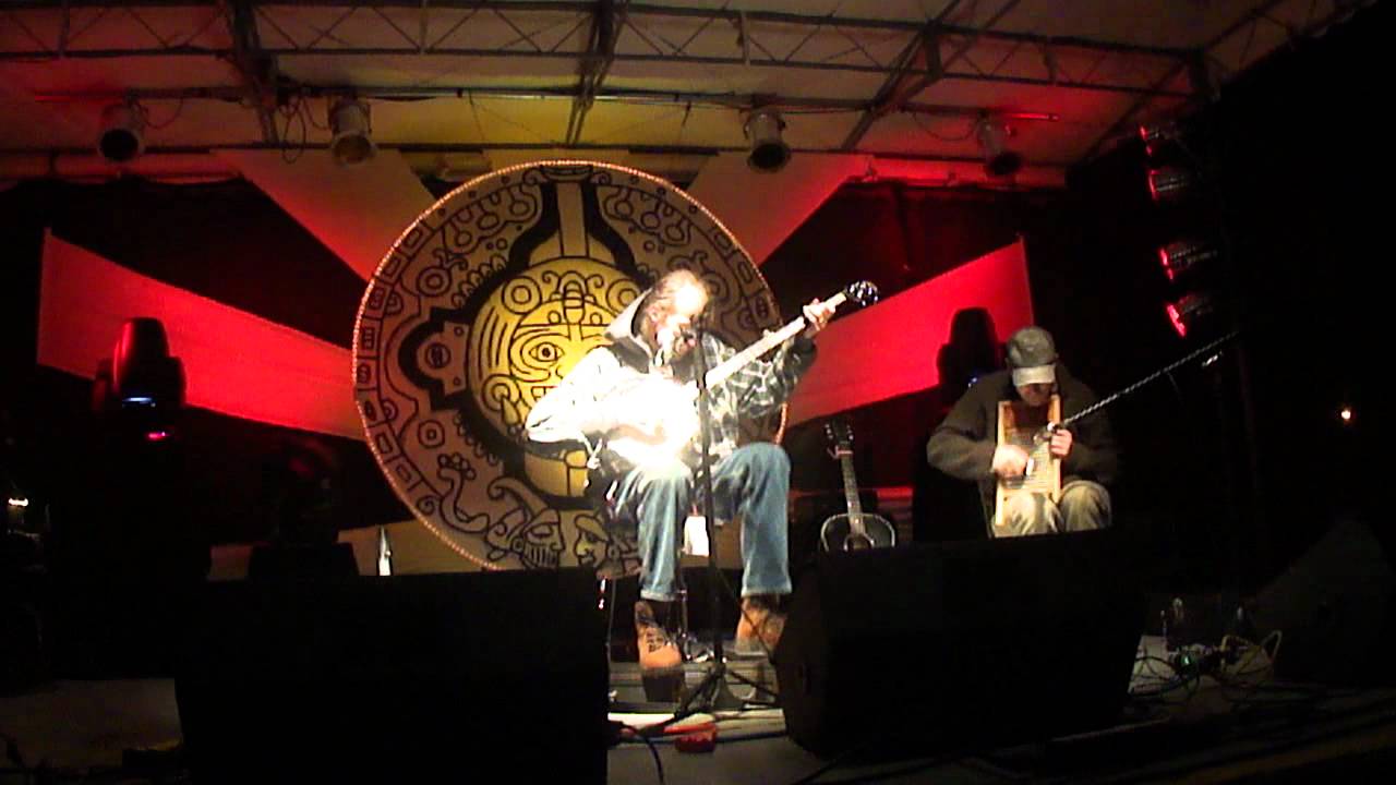 Charlie Parr w/ Jeff Mitchell "Turpentine Farm" 9/22/11, Boats ...