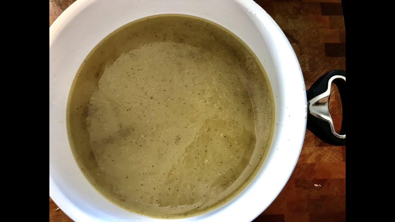 Easy Ginger Bone Broth Recipe | In The Kitch | Momma Cuisine TV - YouTube