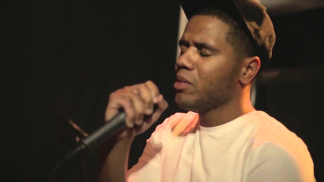 H3RO (@H3RO_music) Performs at Direct 2 Exec Artist Experience NYC 2/20 ...