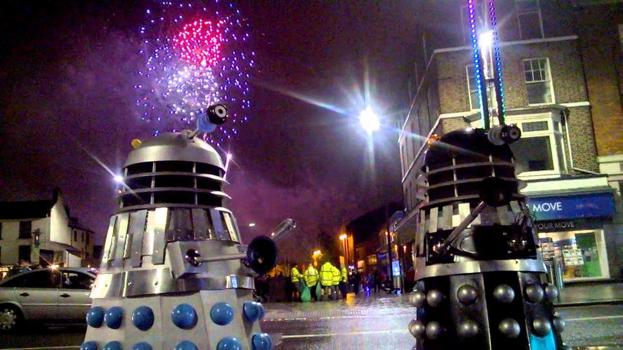 Daleks at Stockton Fireworks 2015 with Doctor Who theme - YouTube
