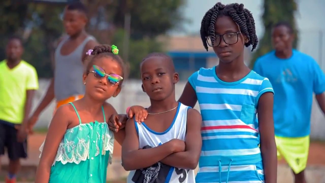 ZIGGY RAY GIVE FREE STYLE - YouTube