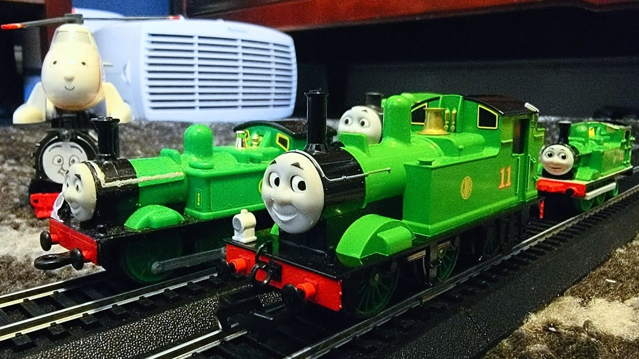 Bachmann Oliver Unboxing Review - YouTube