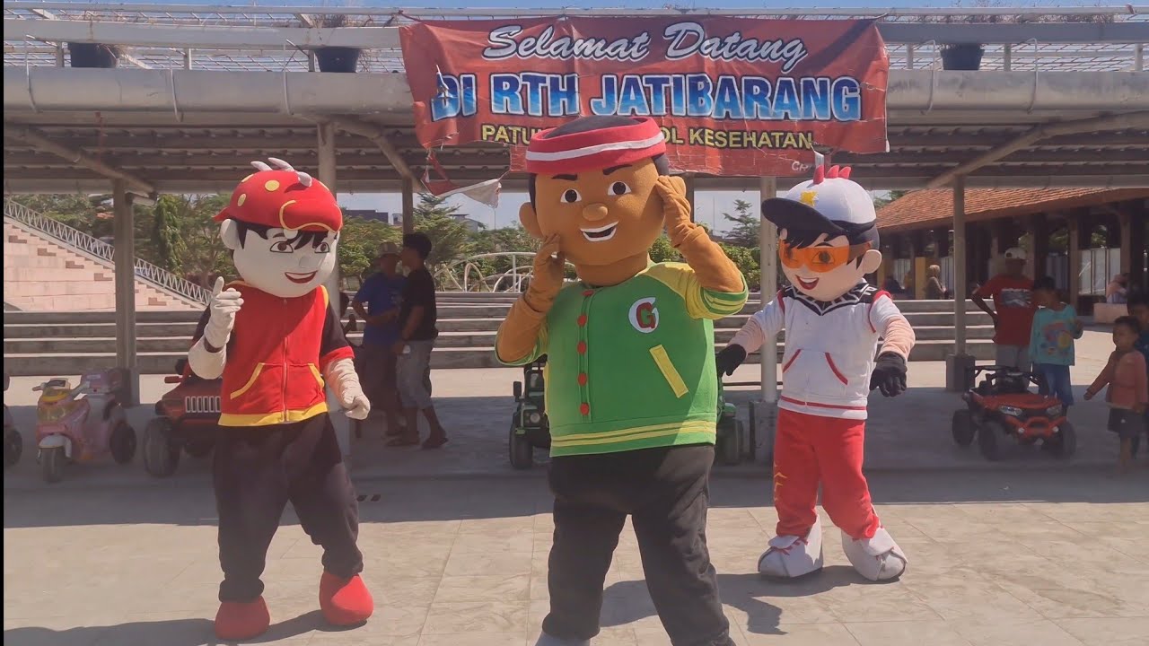 BADUT LUCU JOGET DJ REMIX~Badut Boboiboy Jogetnya Asyik Banget - YouTube