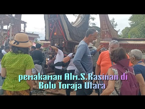 Rambu Solo' 'pemakaman suku toraja I mengantarkan ke kuburan patane Alm ...