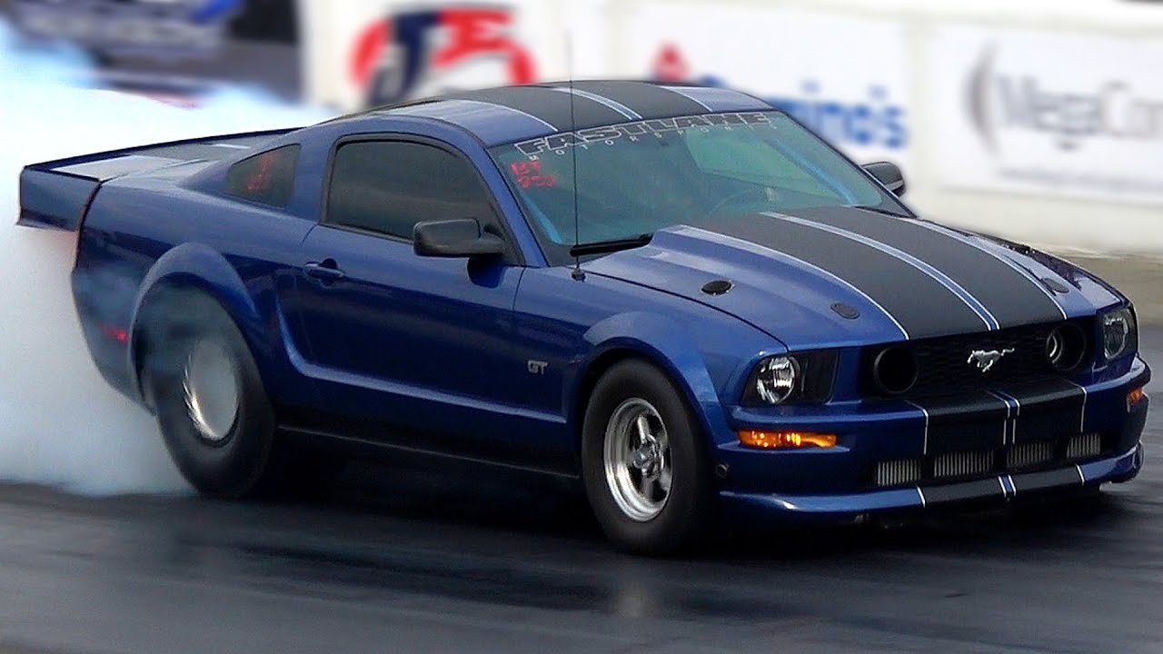 Brent Roberson's Twin Turbo Mustang Racing at Street Outlaws Live Event ...