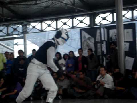 Cosplay de Liveman - YouTube