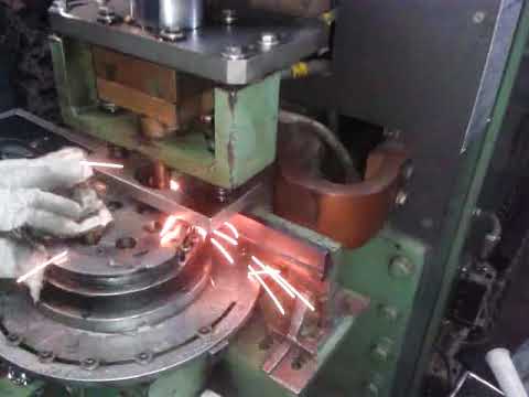 Brake Shoe welding Machine - YouTube