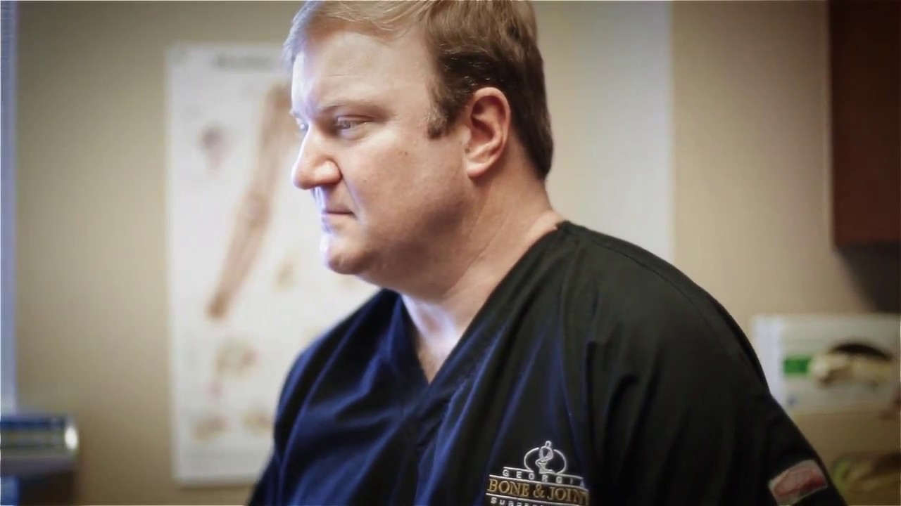 Meet T. Andrew Riddle, MD of Georgia Bone & Joint Surgeons - YouTube