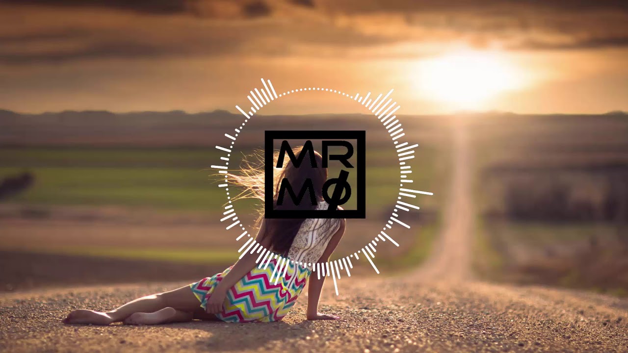 Bee Gees - Tragedy (MrMo Remix) - YouTube