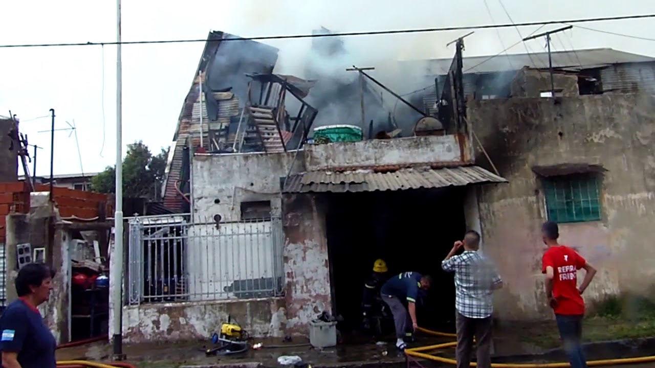 TRAGEDIA EN PASAJE DREYER-DOCK SUD "INCENDIO". #4 - YouTube