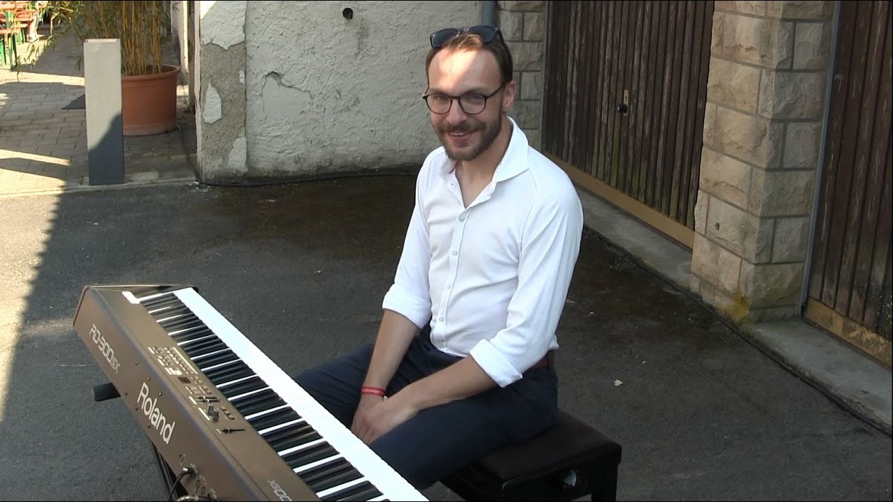 Marius Labsch - Circle of Life (Elton John) Boogie Woogie am Piano /Uni ...